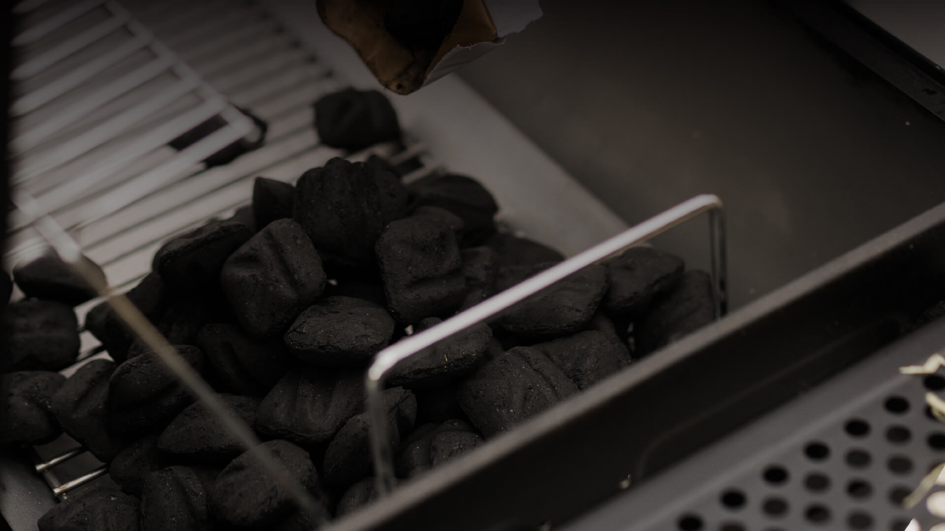 How To Set Up Charcoal - Char-Griller