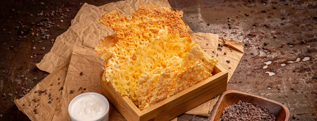 Flat Iron® Griddle Cheddar Crisp - Char-Griller