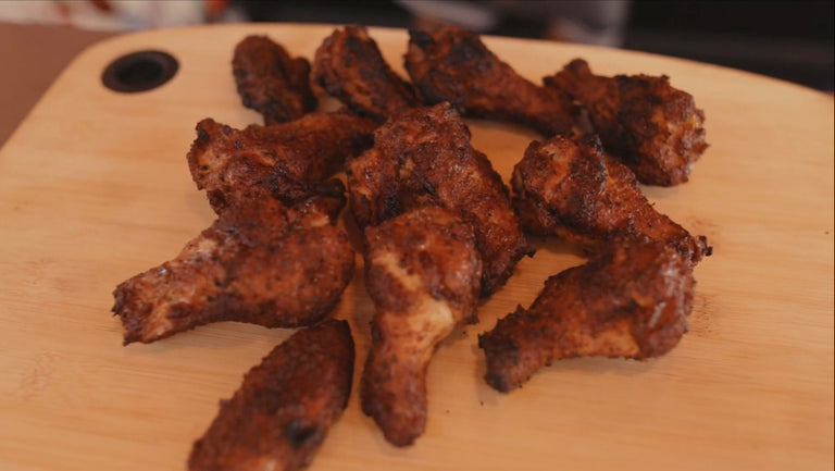 TFTI.BBQ Crispy Smoked Chicken Wings - Char-Griller