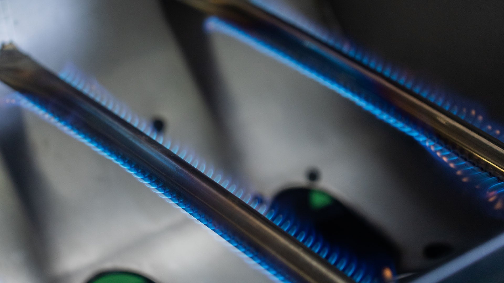 Dual Function 2-Burner Gas & Charcoal Grill - Char-Griller