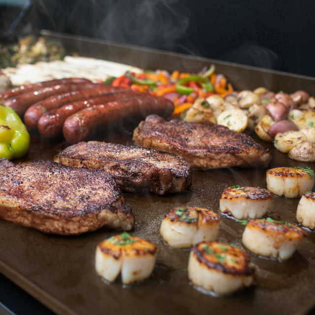 Flat Iron® Premium Gas Griddle - Char-Griller